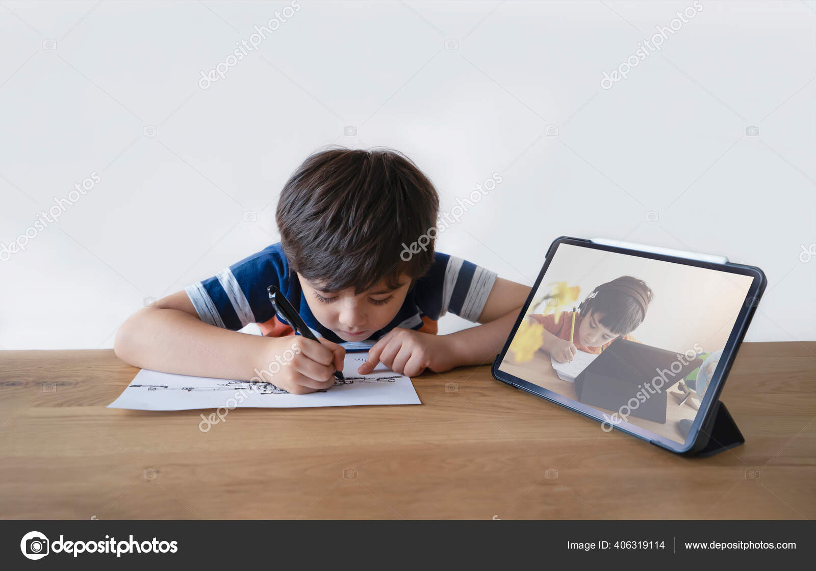 School Kid Using Pen Drawing Cartoon Paper Child Sitting Alone Stock ...