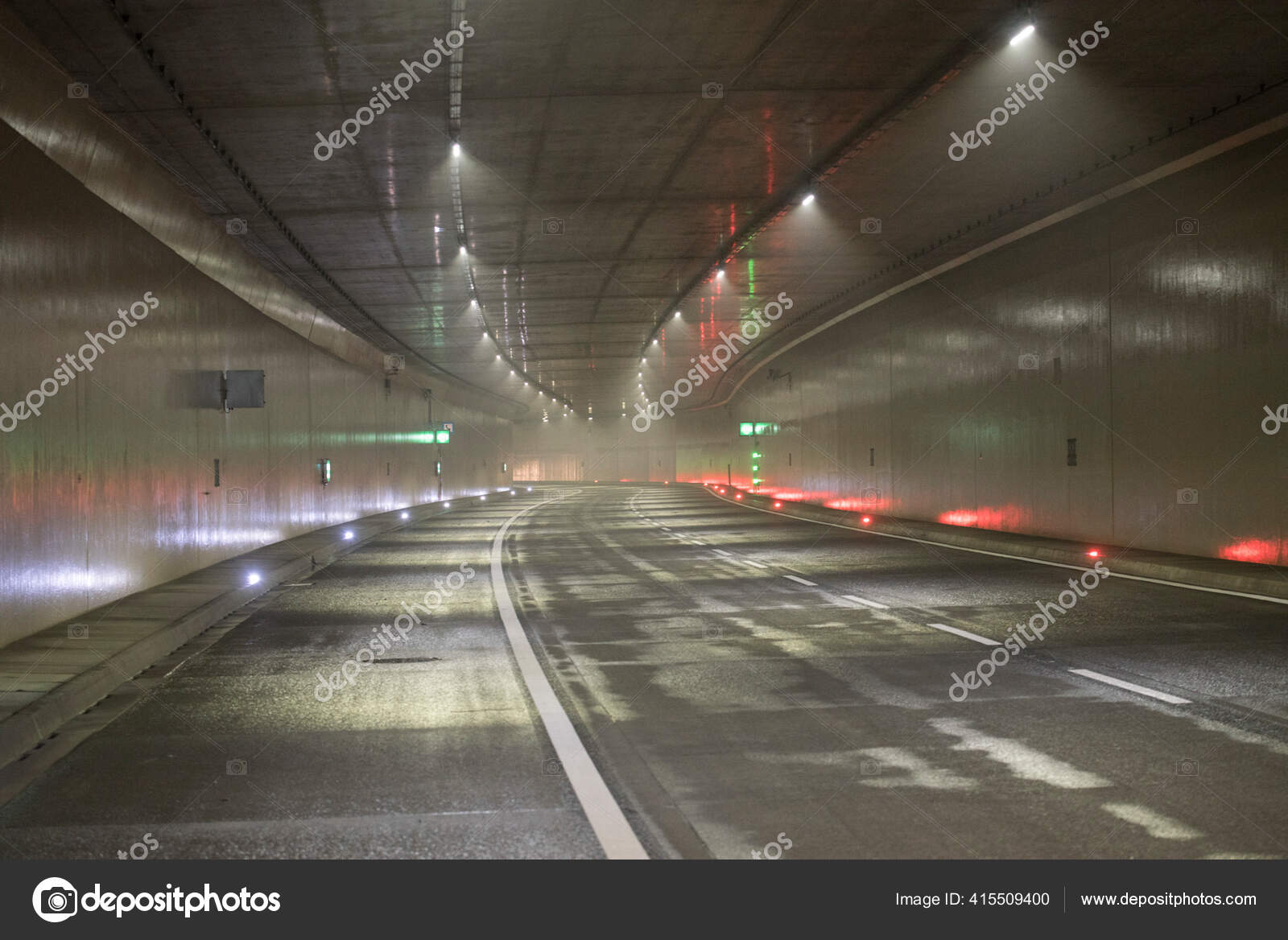 Car Tunnel Road Passageway Mountain — Stock Photo © egubisch #415509400