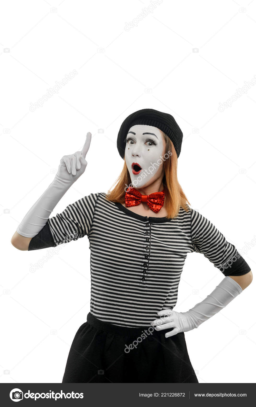 Girl Mimes