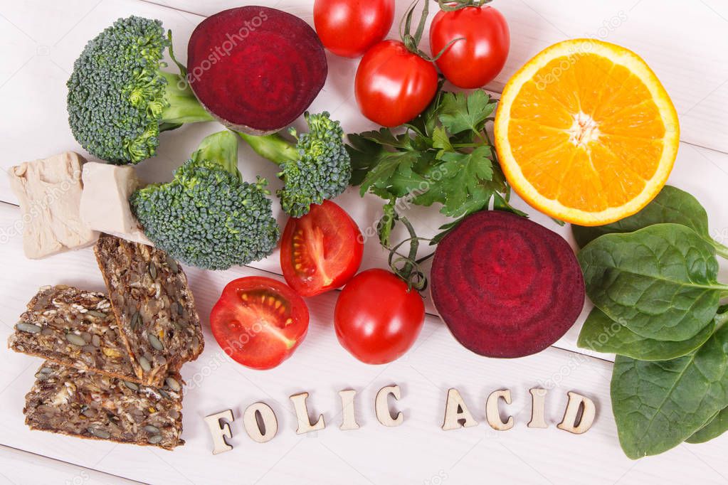 Inscripción de ácido fólico con ingredientes nutritivos que contienen ...