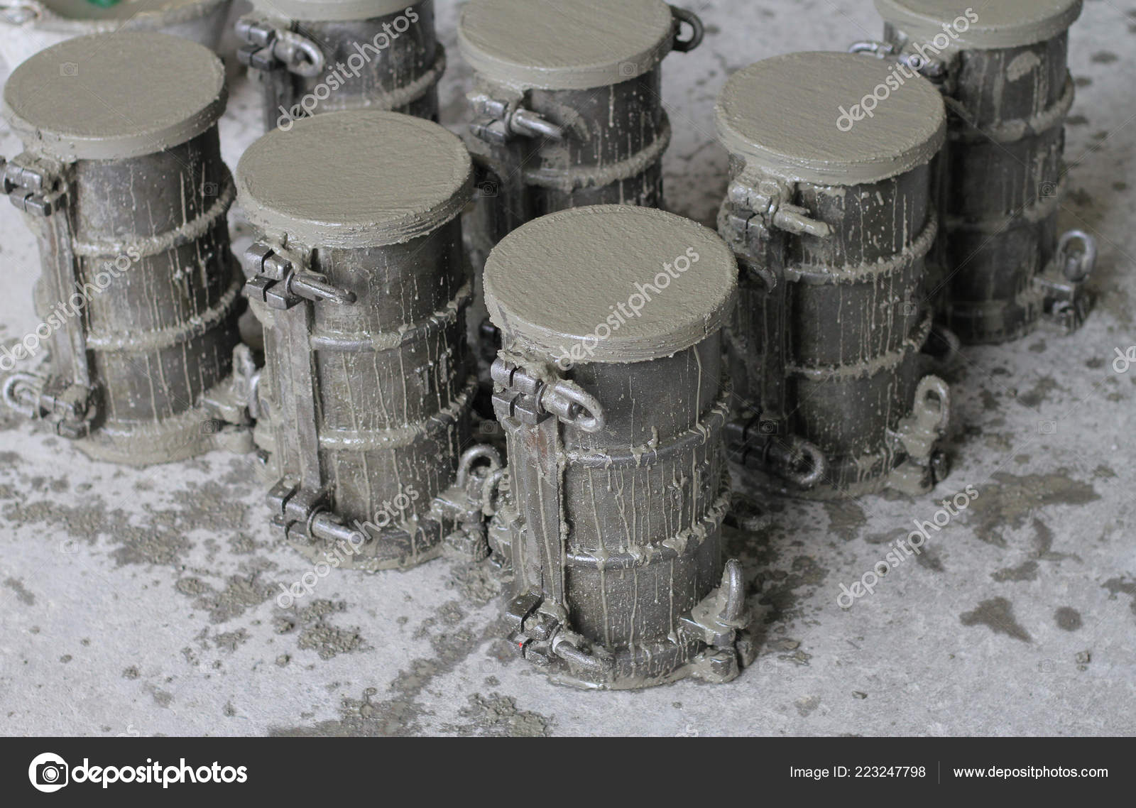 Cylinder Concrete Specimens Mold Compressive Strength Test Stock Photo ...