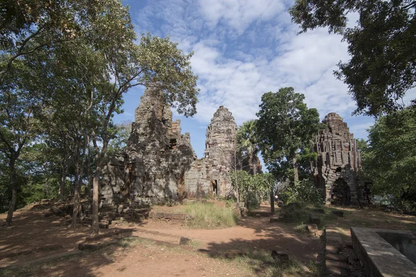 CAMBODIA BATTAMBANG WAT BANAN TEMPLE — Stock Editorial Photo © urf ...