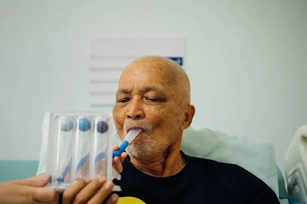 Flow meter Pictures, Flow meter Stock Photos & Images | Depositphotos®