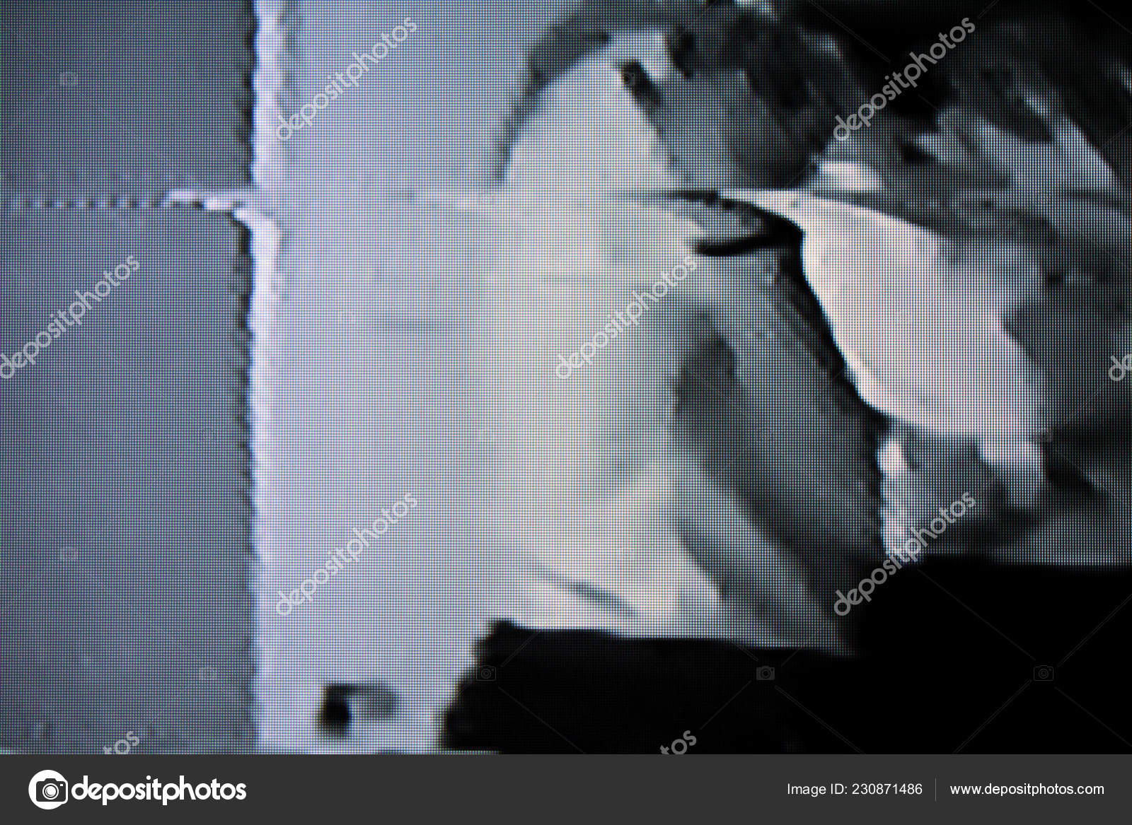 Glitch Screen Original Analog Error Screen Stock Photo by ©rezendeluan ...