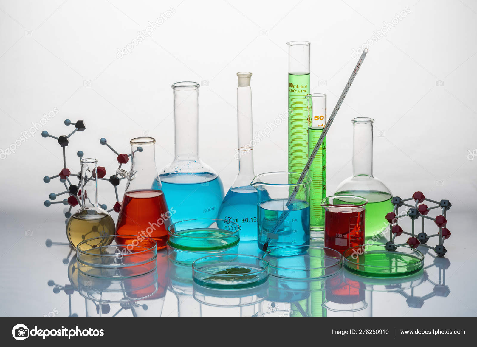 Laboratory Glassware Medical Glass Flasks Laboratory Diagnostics ...