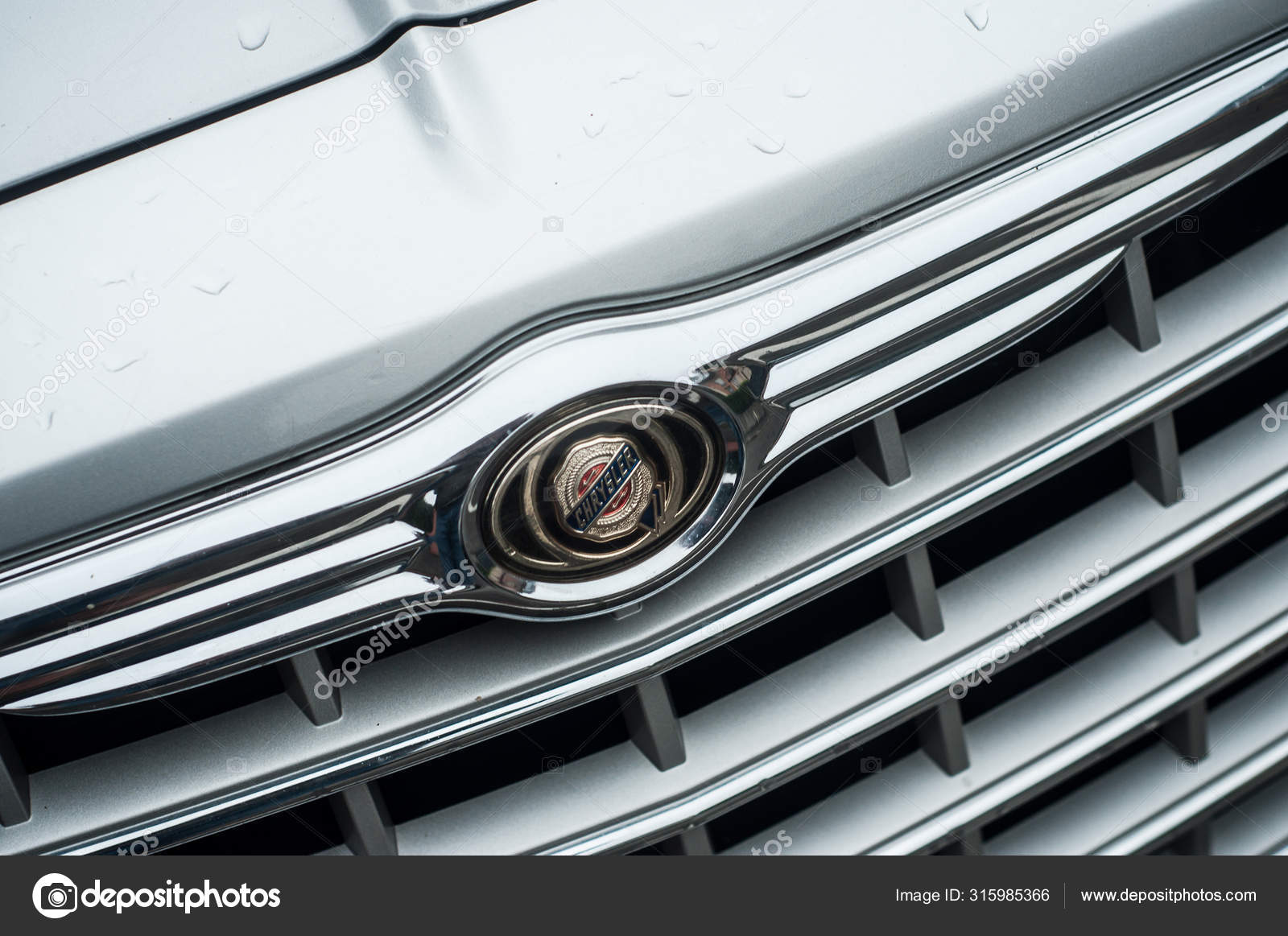 Chrysler 300 Hood Ornament