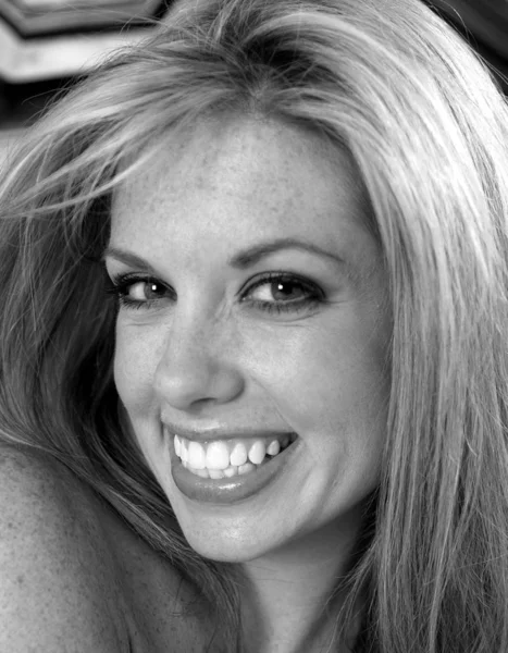 Celebrity Playboy Modelo Julie Brock Revista Playboy Octubre 2001 ...