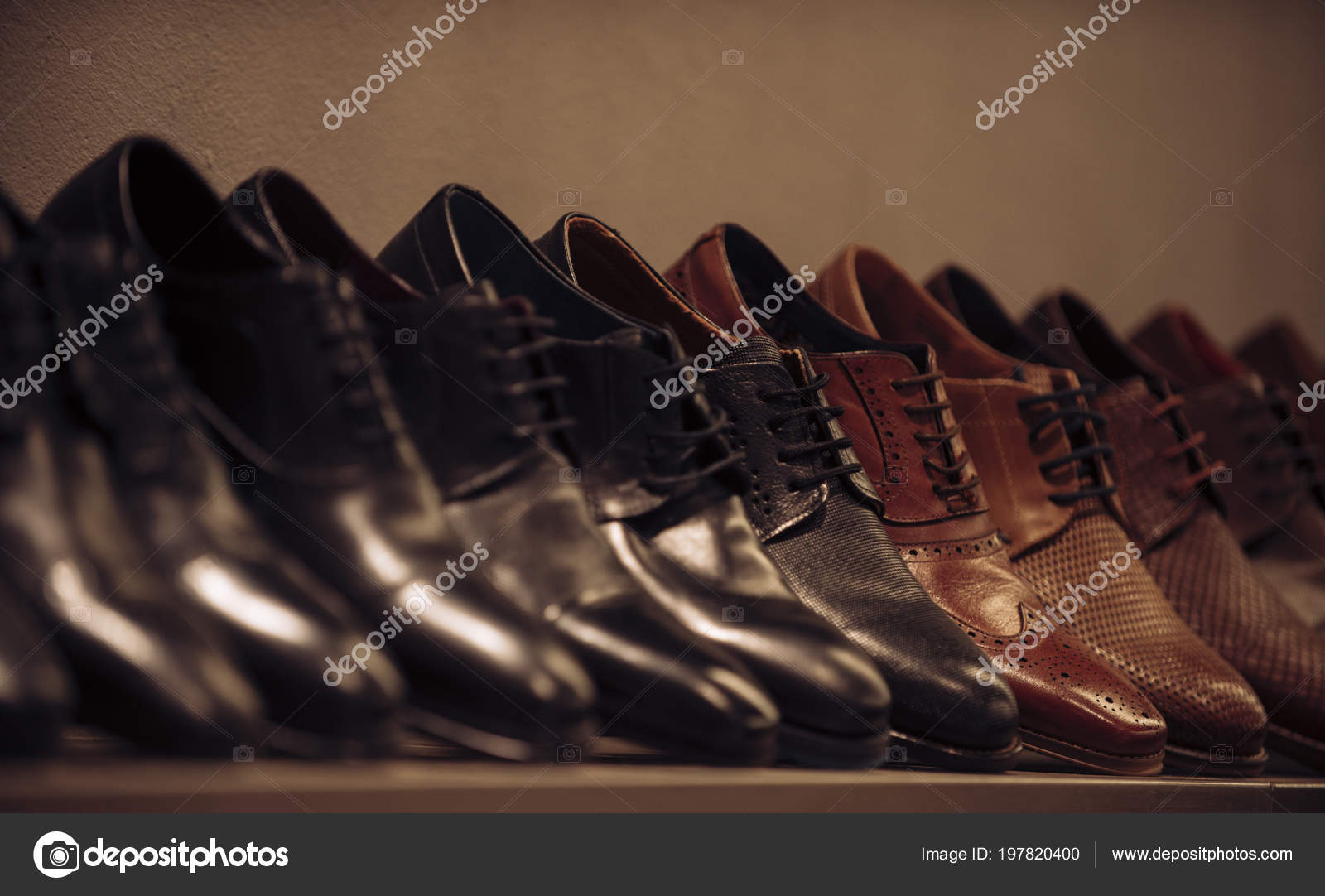 Shoe Collection Black Brown Leather Shelf Mens Shoes Display Shop Stock ...