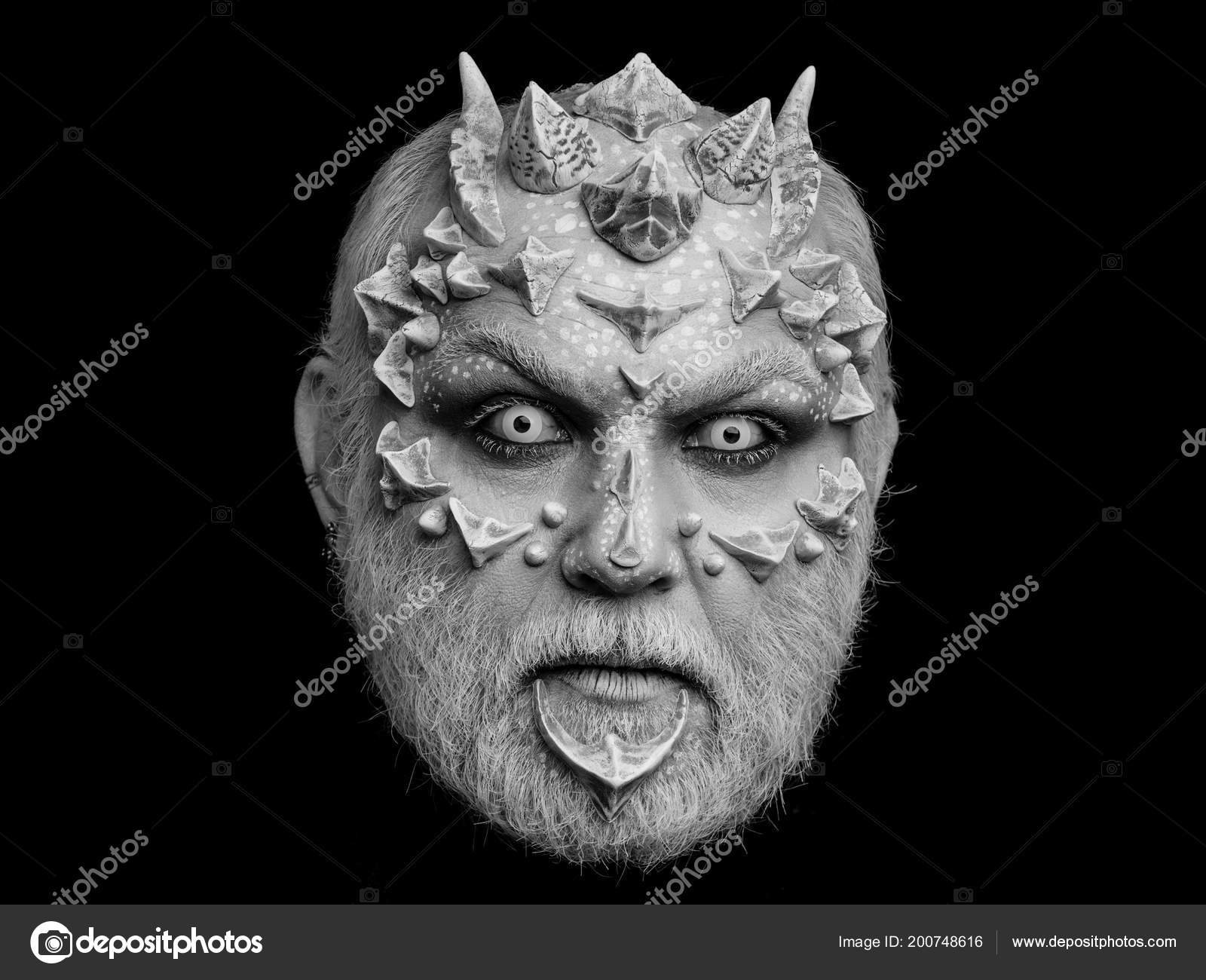 Makeup Monster | Saubhaya Makeup