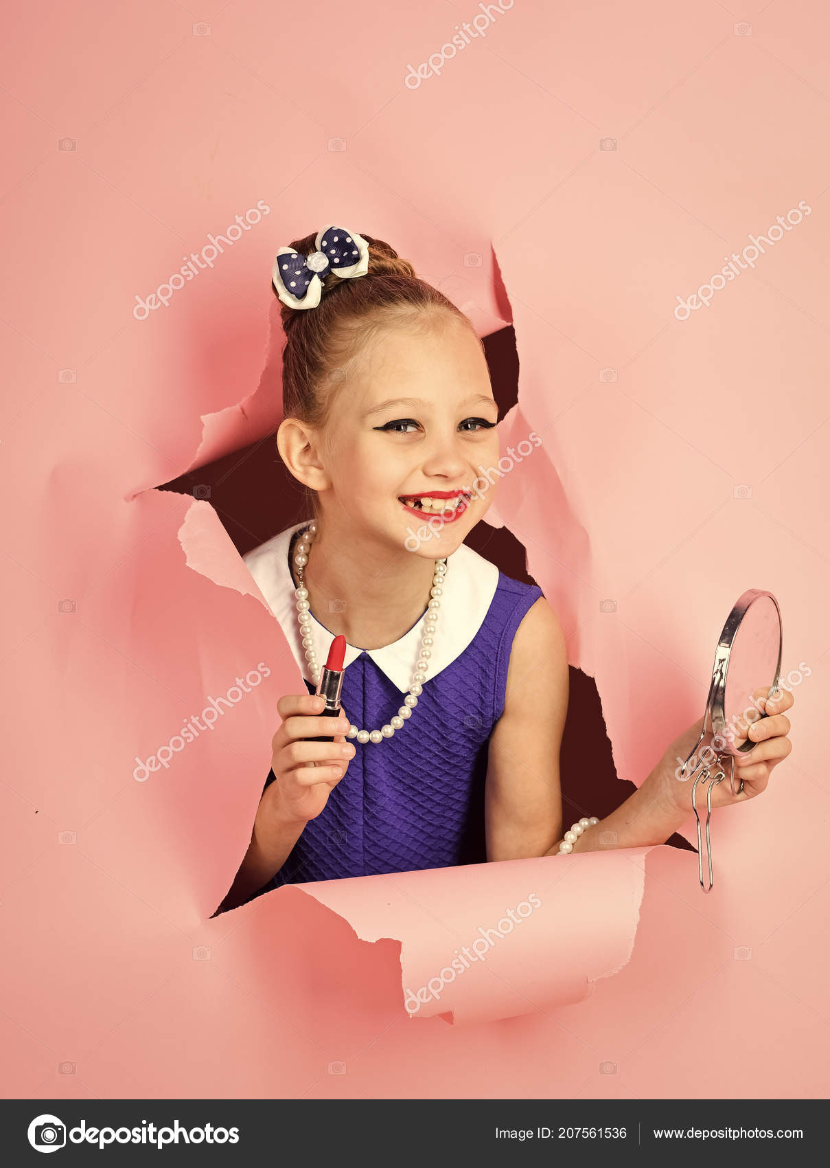 Fashion and beauty in pinup style, childhood. Retro girl with fashion ...