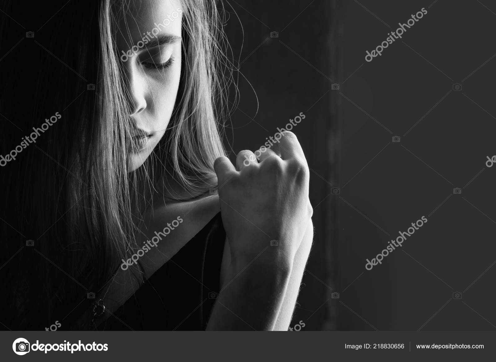 Hübsches Sexy Mädchen Mit Langen Brünetten Haaren Zärtlichkeit Und