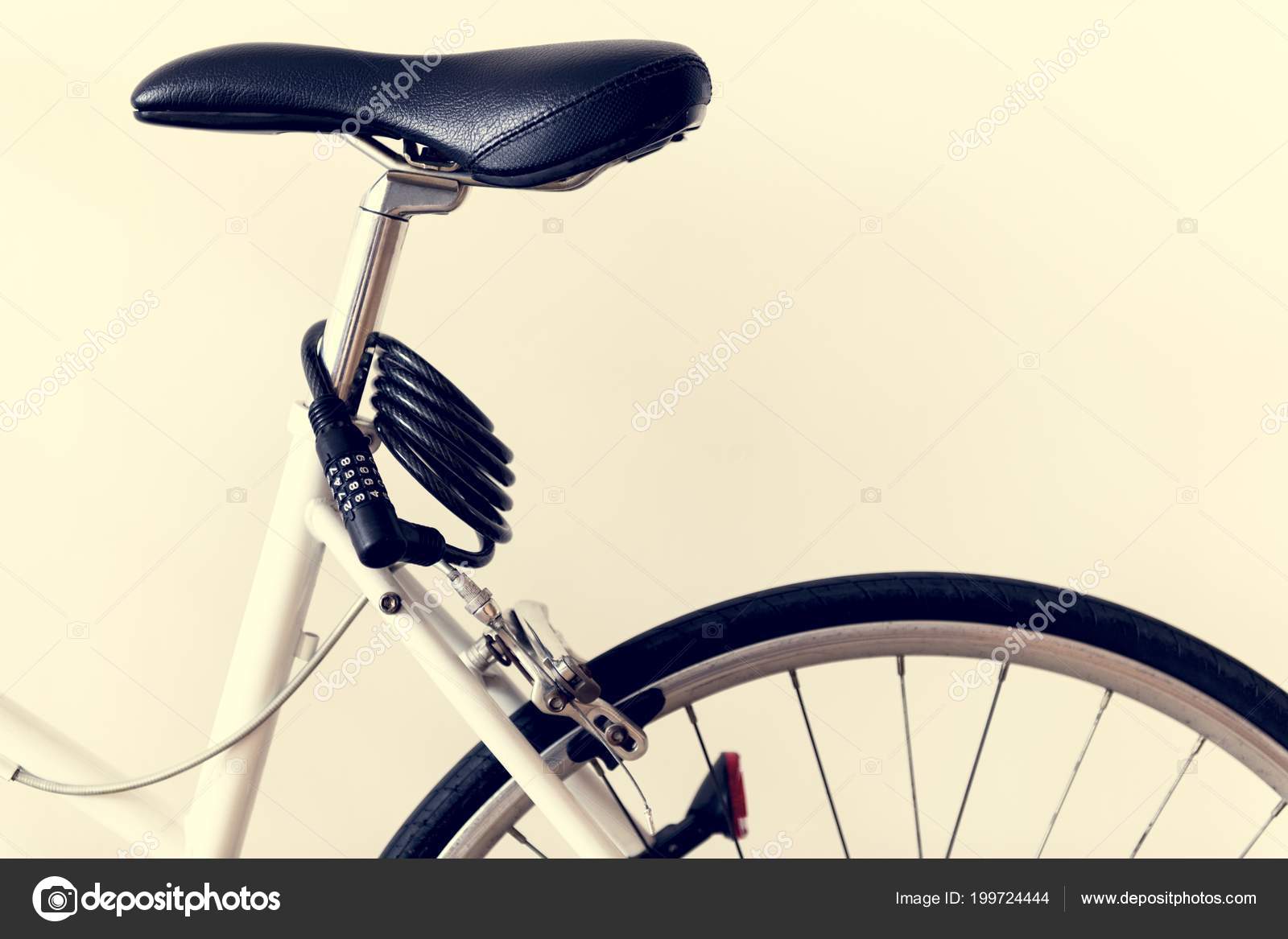 Closeup Mountain Bike Isolated White Background — Stock Photo © Rawpixel #199724444