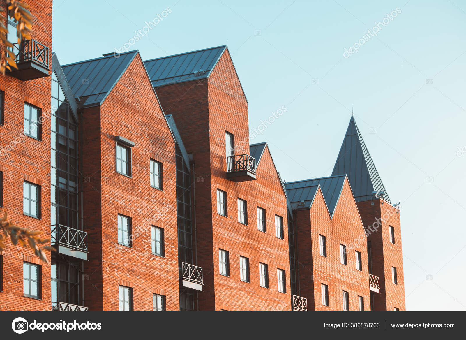 Brick New Building Sharp Roof City Dnipro — Stock Photo © ane_stezi_ya ...