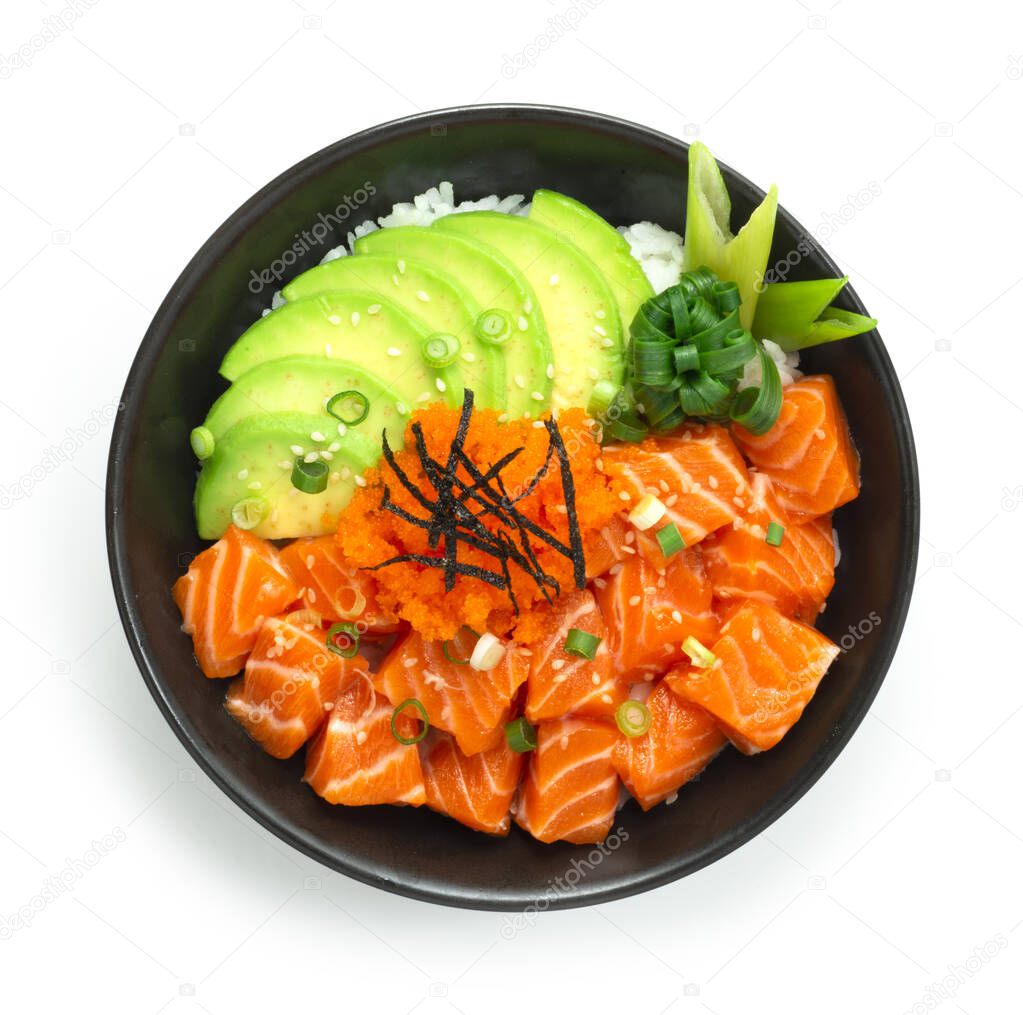 Salmón Poke Bowl con aguacate rebanada comida saludable Hawaii Poke don ...