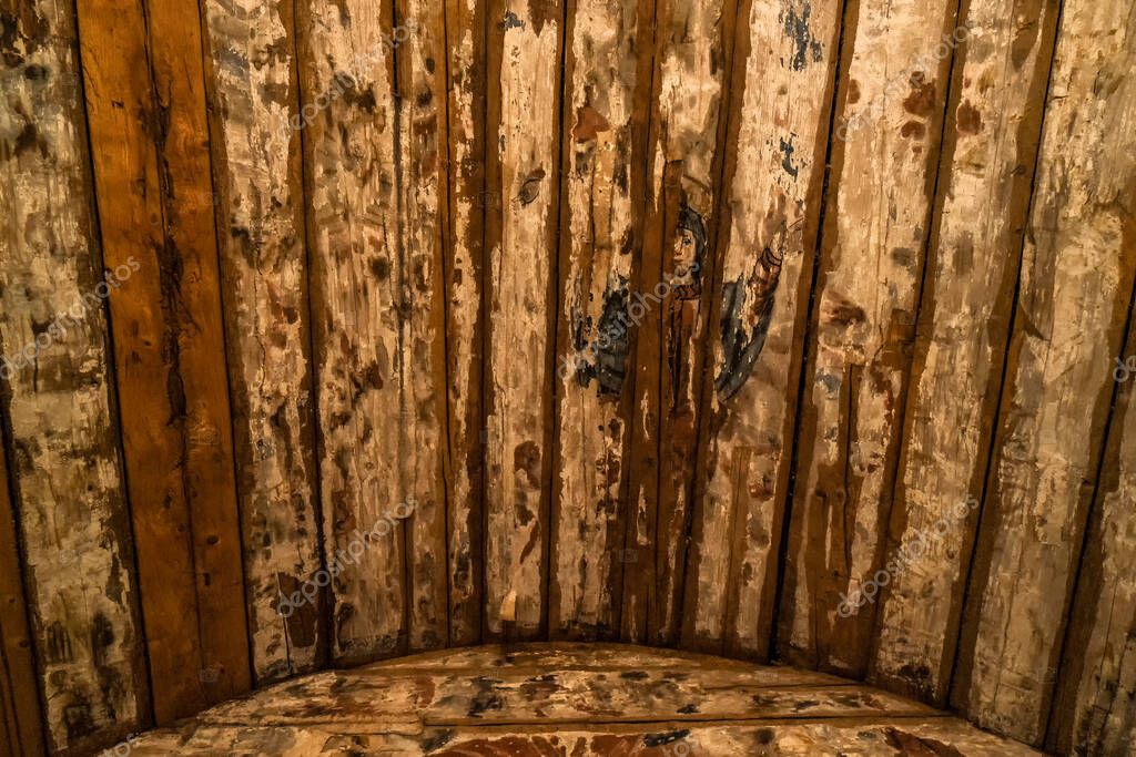 Moisei, Maramures, Rumania - 10 de agosto de 2020. Dentro de la Iglesia ...