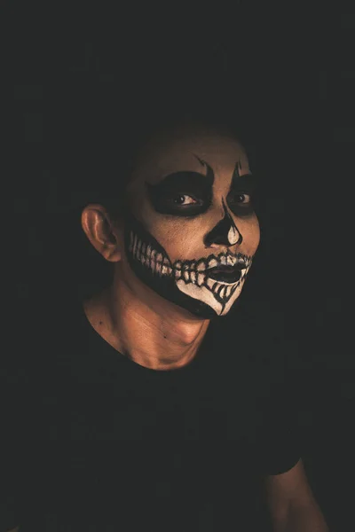 Skeleton Man Makeup