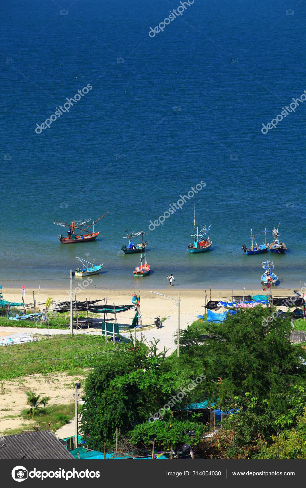 Hua Hin Beach Ship Famous Thailand — Stock Photo © Kosin_Sukhum #314004030