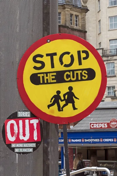 Stop the cuts images libres de droit, photos de Stop the cuts ...