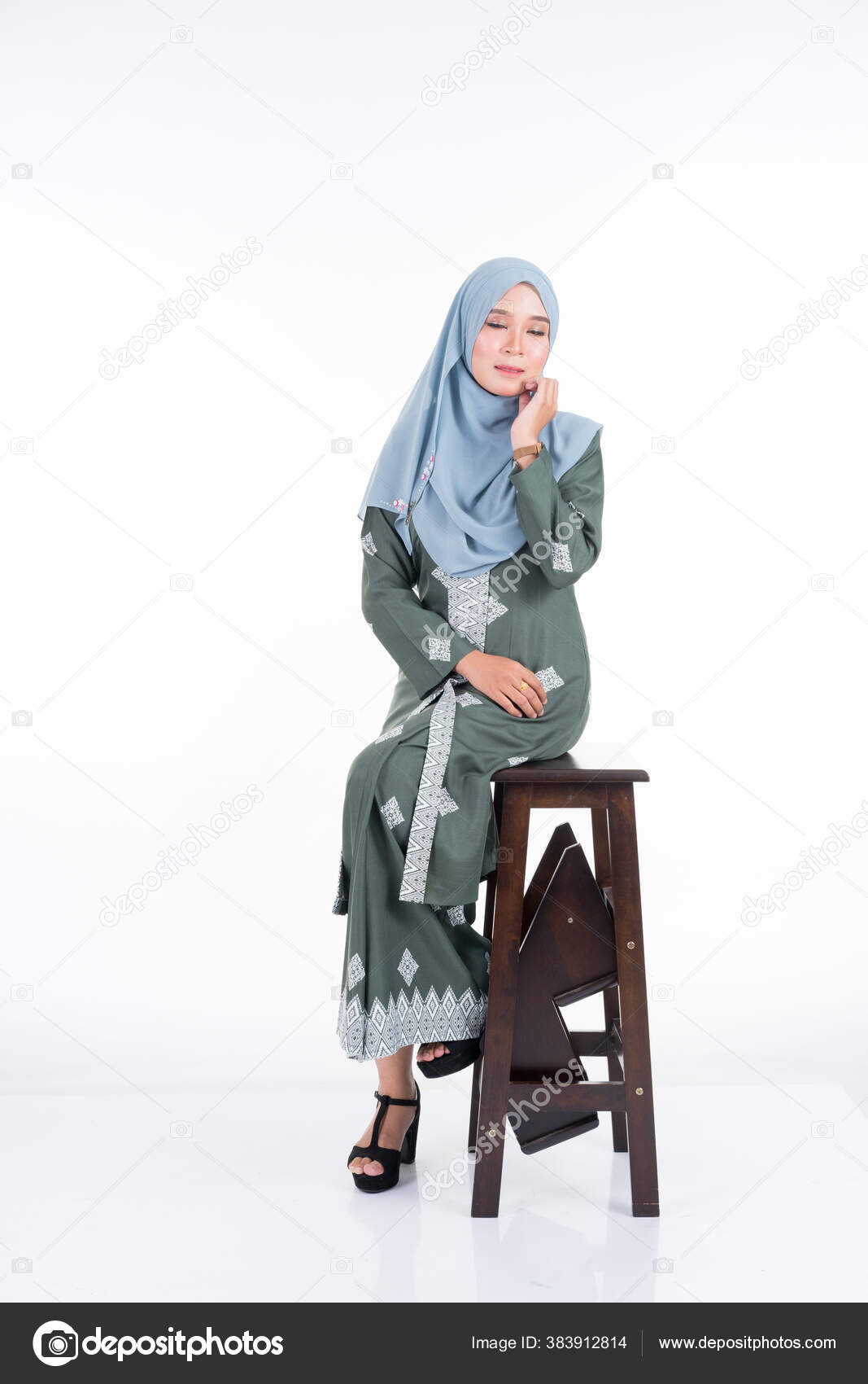 Beautiful Female Model Various Poses Wearing Modern Kebaya Hijab Modern ...