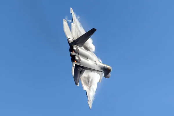 F 22 Raptor Sonic Boom