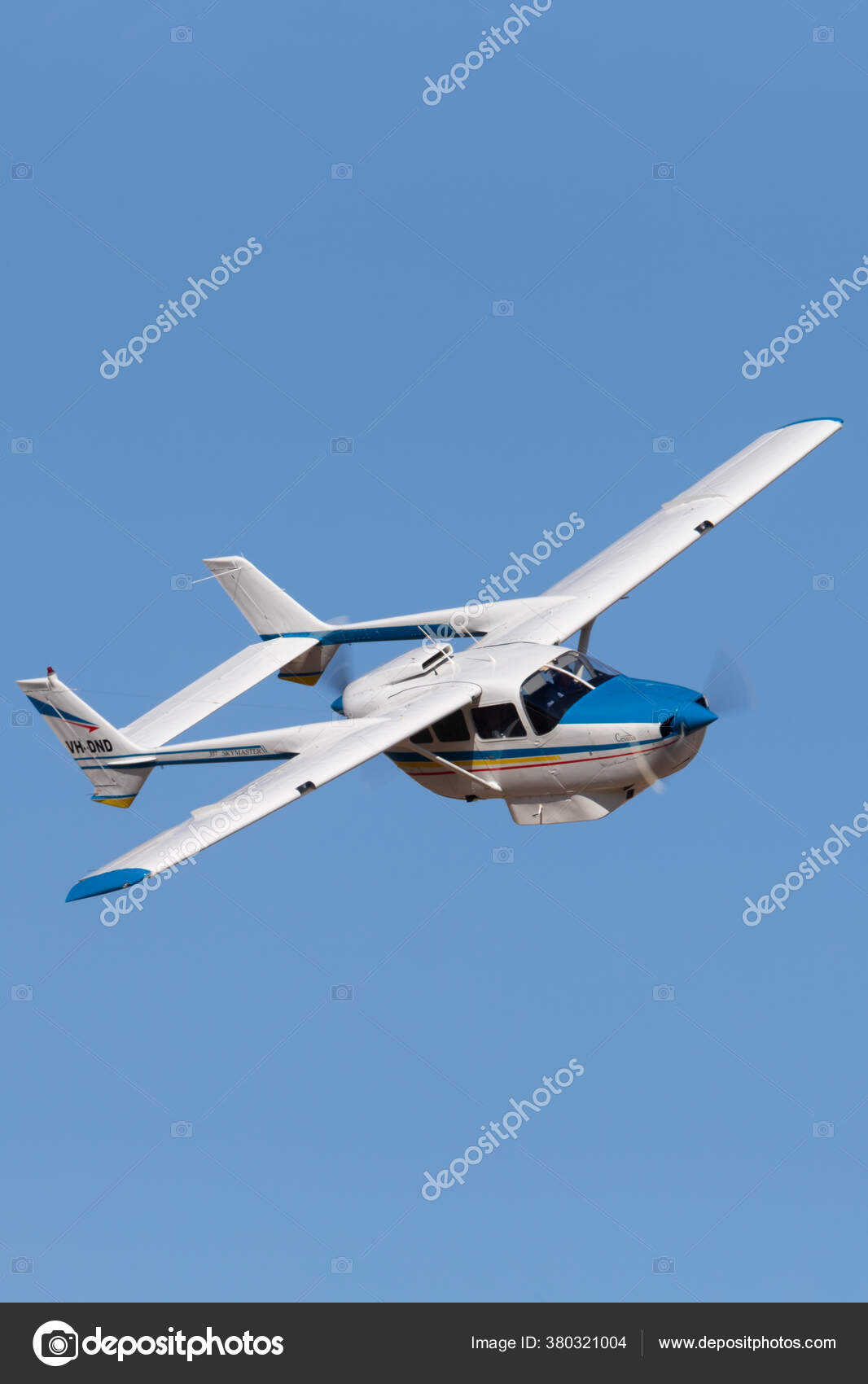 Rowland Flat Australia April 2013 Cessna 337 Skymaster Twin Engine ...