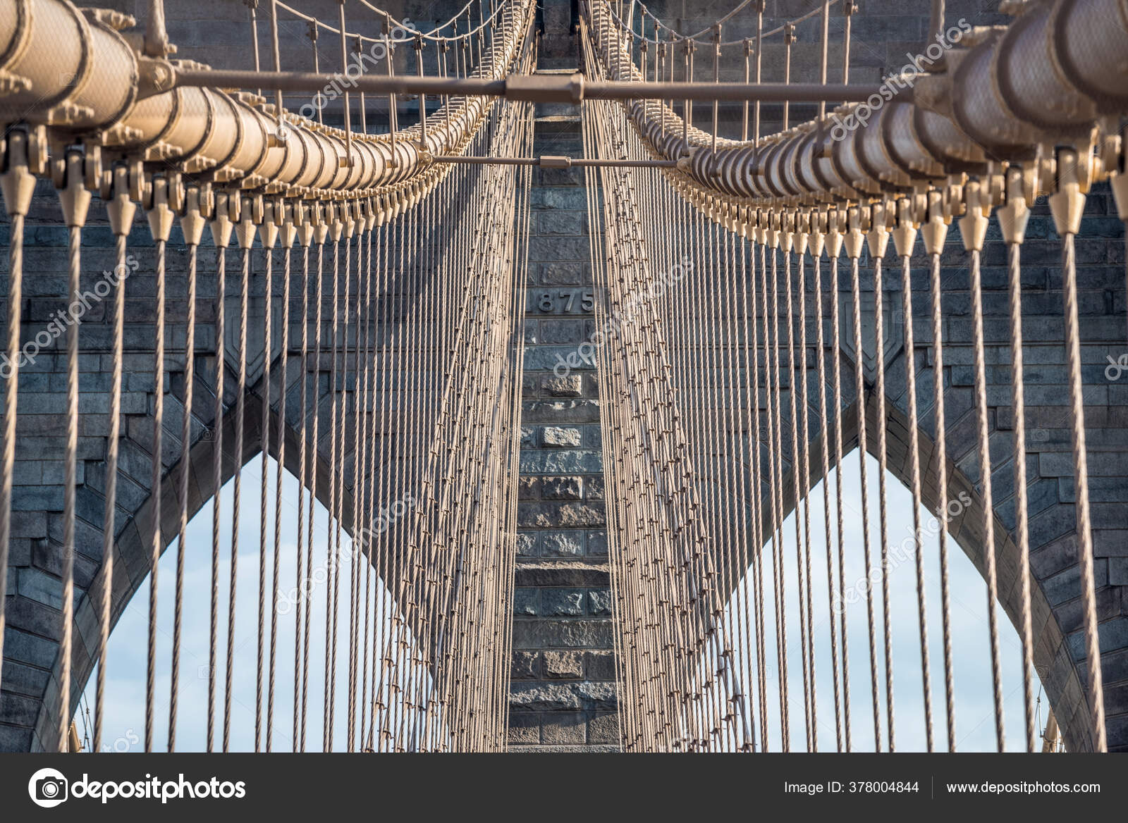 Detail Brooklyn Bridge Neo Gothic Arches Steel Suspension Cables ...