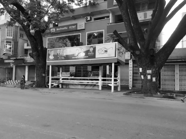 Women street Stock Photos, Royalty Free Women street Images | Depositphotos