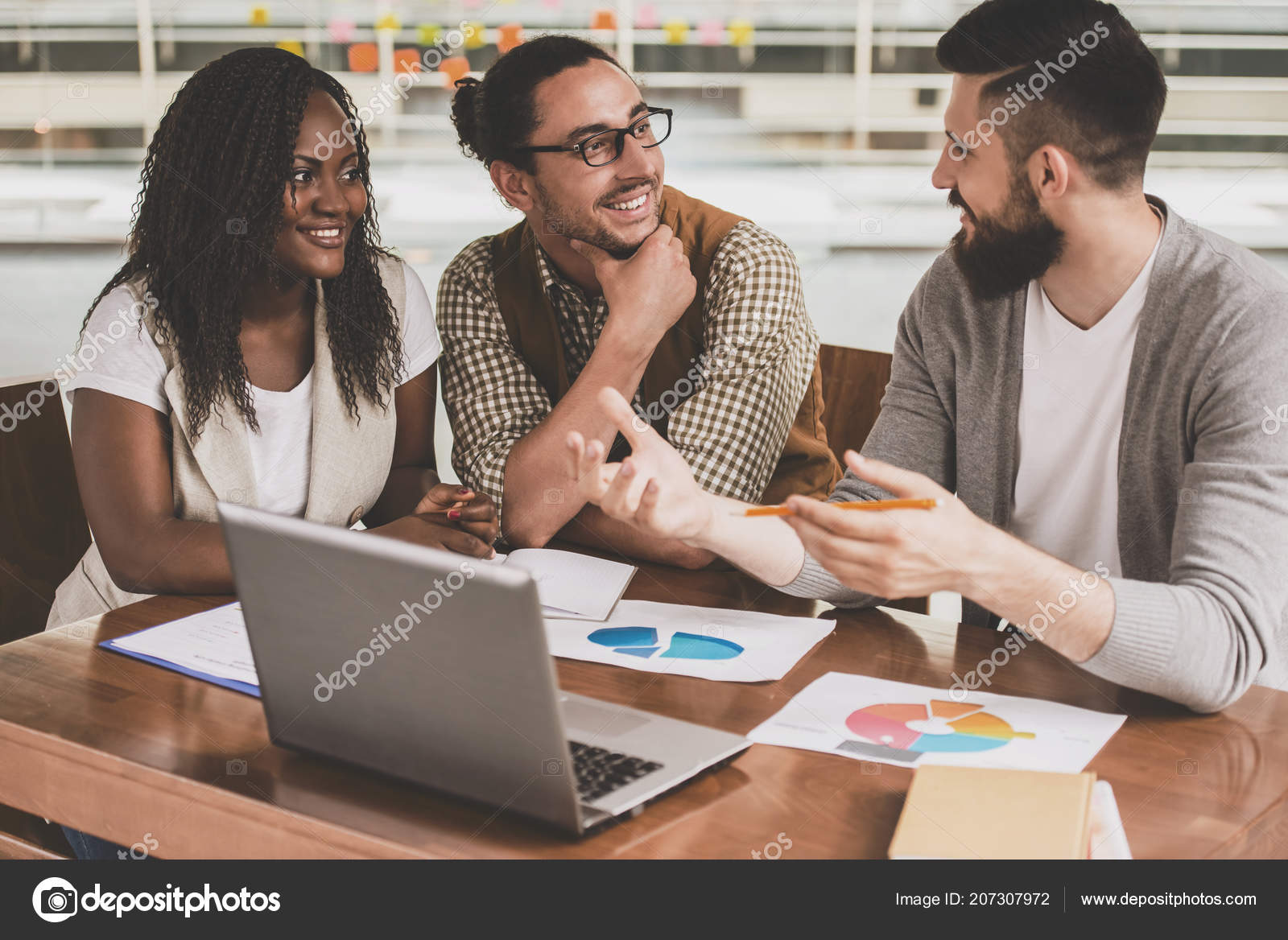 Creative Group Photos Ideas