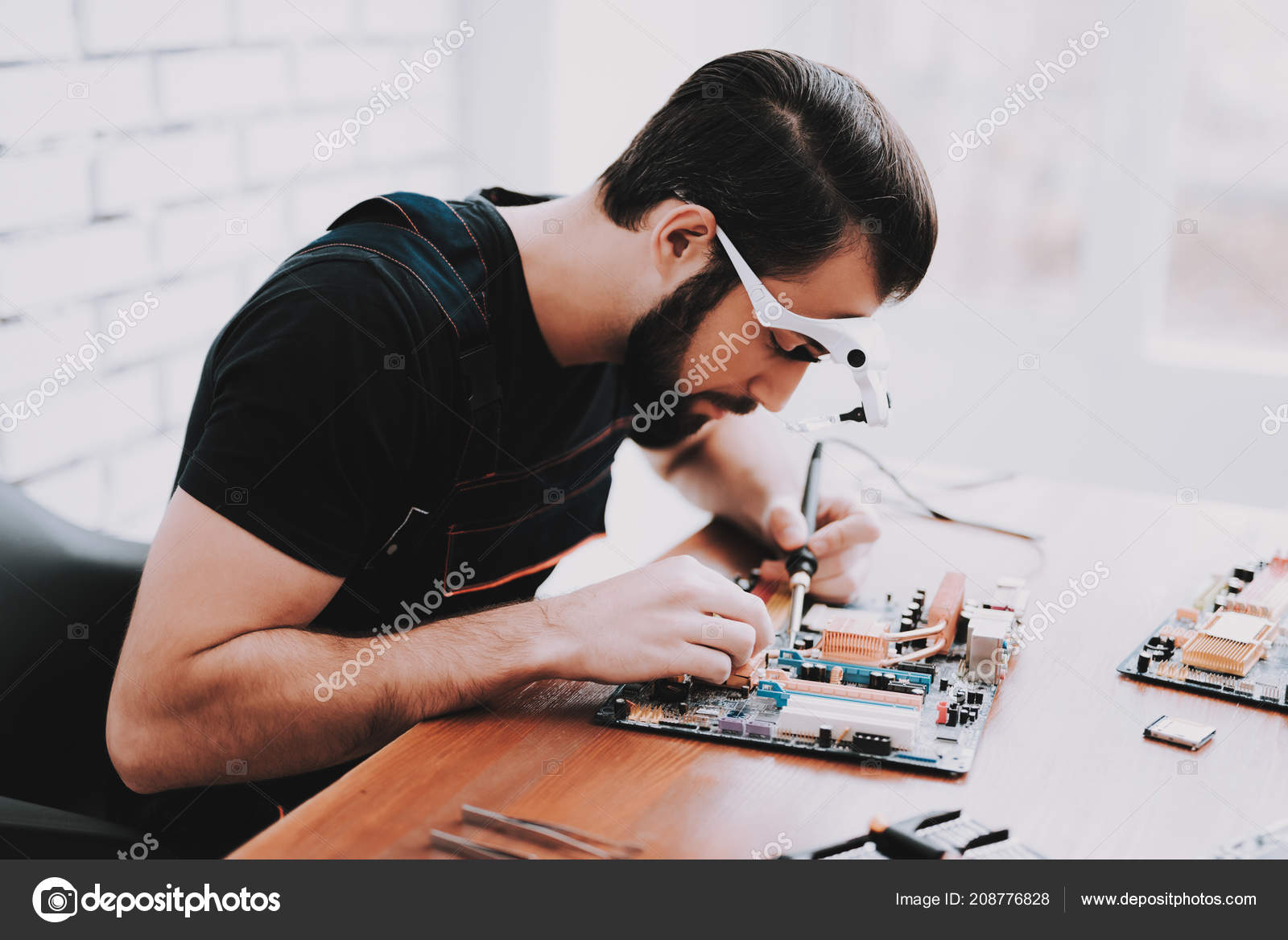 Computer Motherboard Repairing Tools