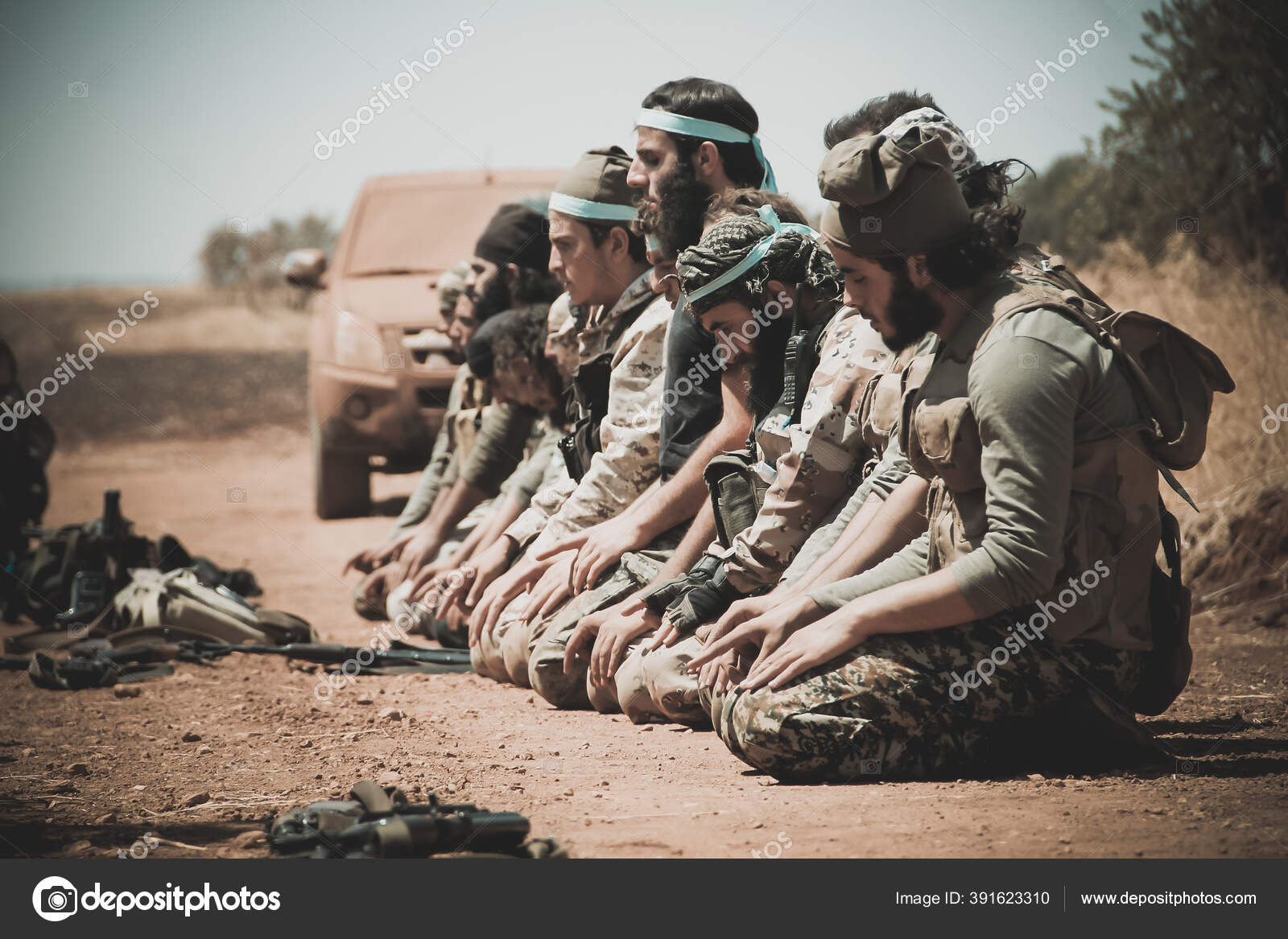 Aleppo Syria June 2017 Soldiers Collectively Pray Army – Stock ...