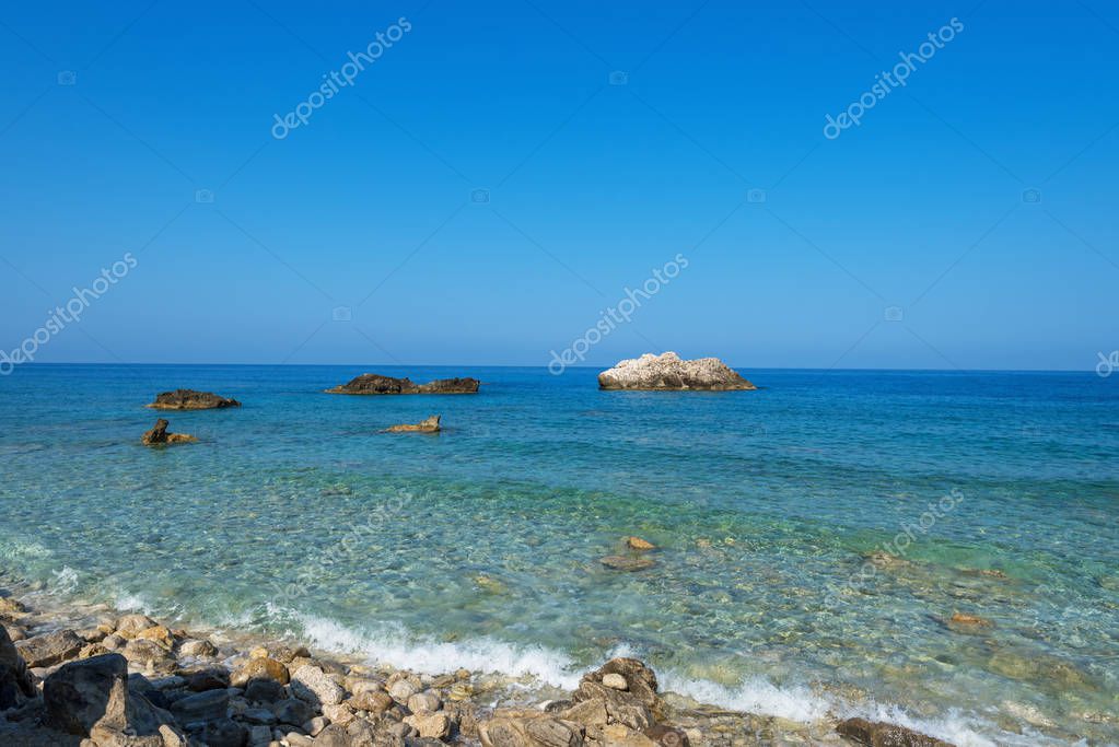 Kathisma Beach, Isla Lefkada, Grecia. Kathisma Beach es una de las ...