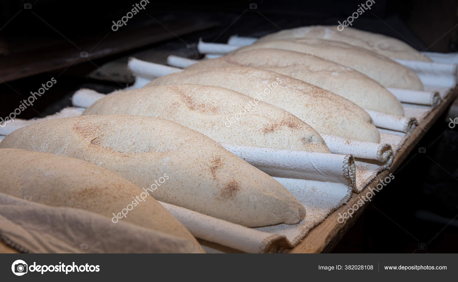 Making Bread Bakery Uncooked Bread Dough Rack Ready Baking Oven — Stock ...