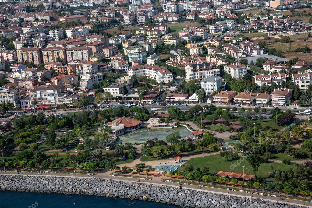 Tuzla, stanbul, Trkiye - 25 Austos 2013; Estambul, provincia de Tuzla ...