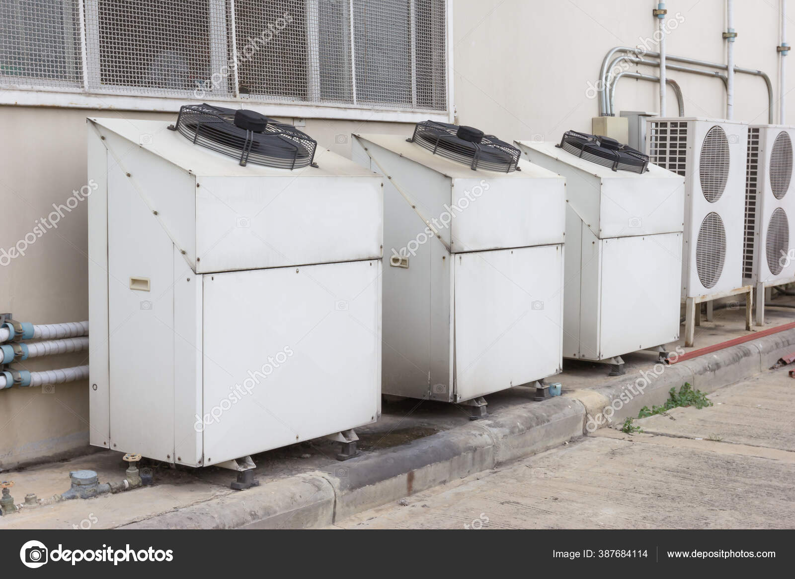 Compressor Unit Air Conditioner Stock Photo by ©warat42 387684114
