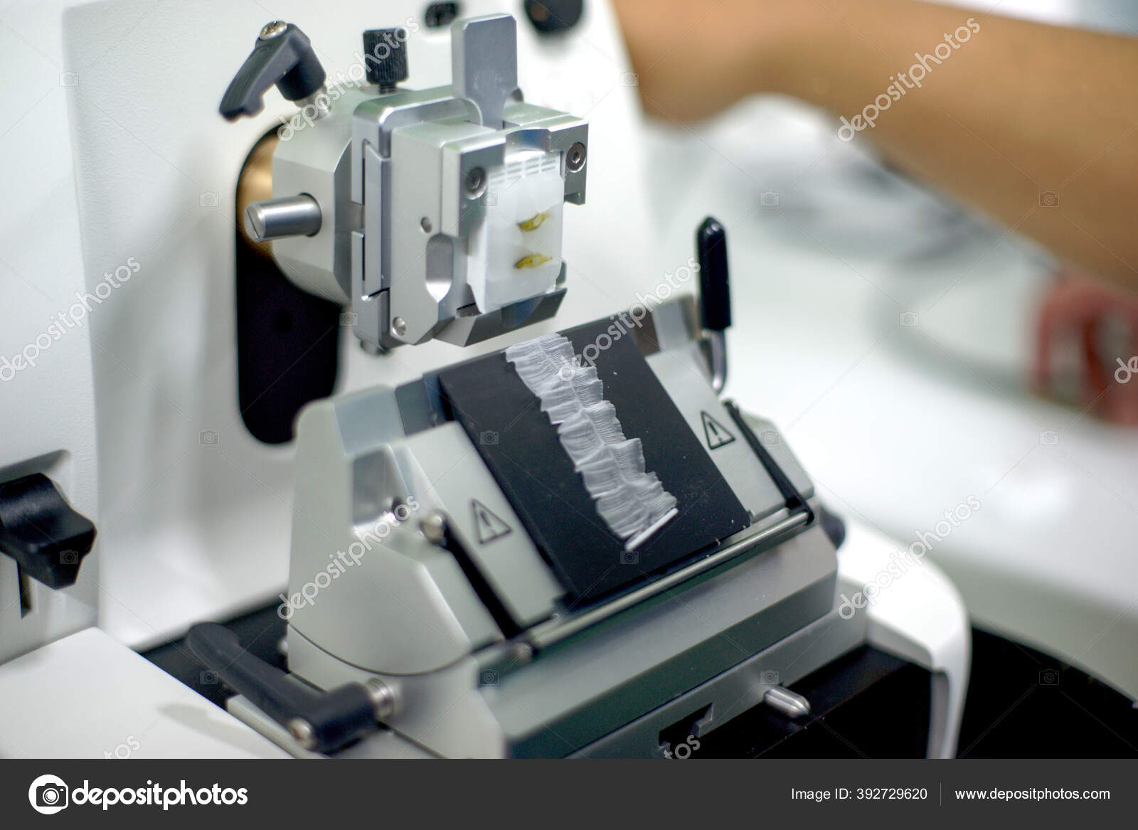 Sección Microtomo Rotatorio Para Diagnóstico Patología Enfoque Suave ...