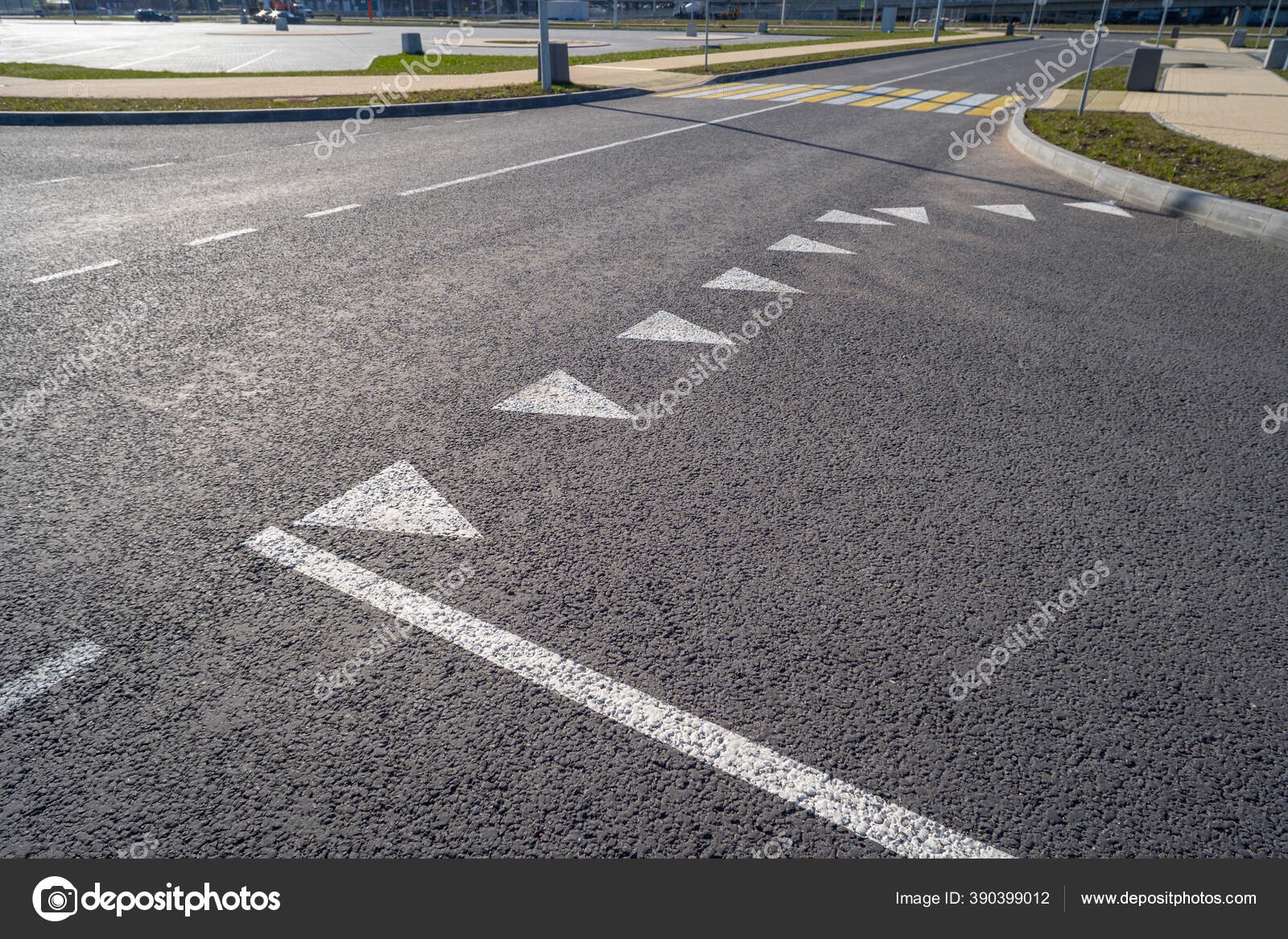 Open Space Road Signs Road Markings Road Intersections Pedestrian ...