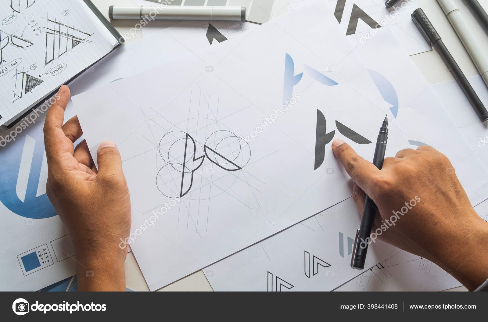 Graphic Designer Development Process Drawing Sketch Design Creative ...