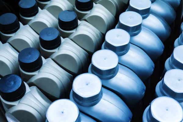 Contenedores automotrices de plástico Stock Photos, Royalty Free ...