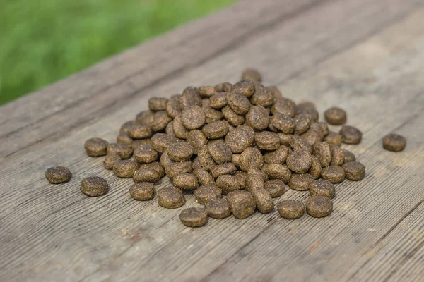 Fotos de Poo pellets, Imagens de Poo pellets sem royalties | Depositphotos