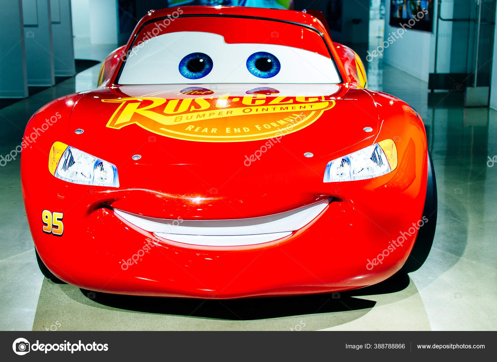 Lightning Mcqueen Front View