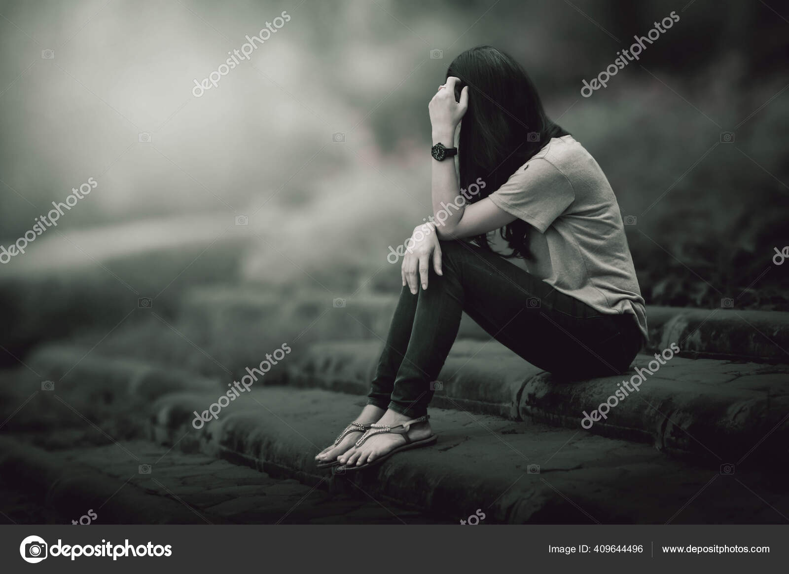 Sad Lonely Girl Wallpapers