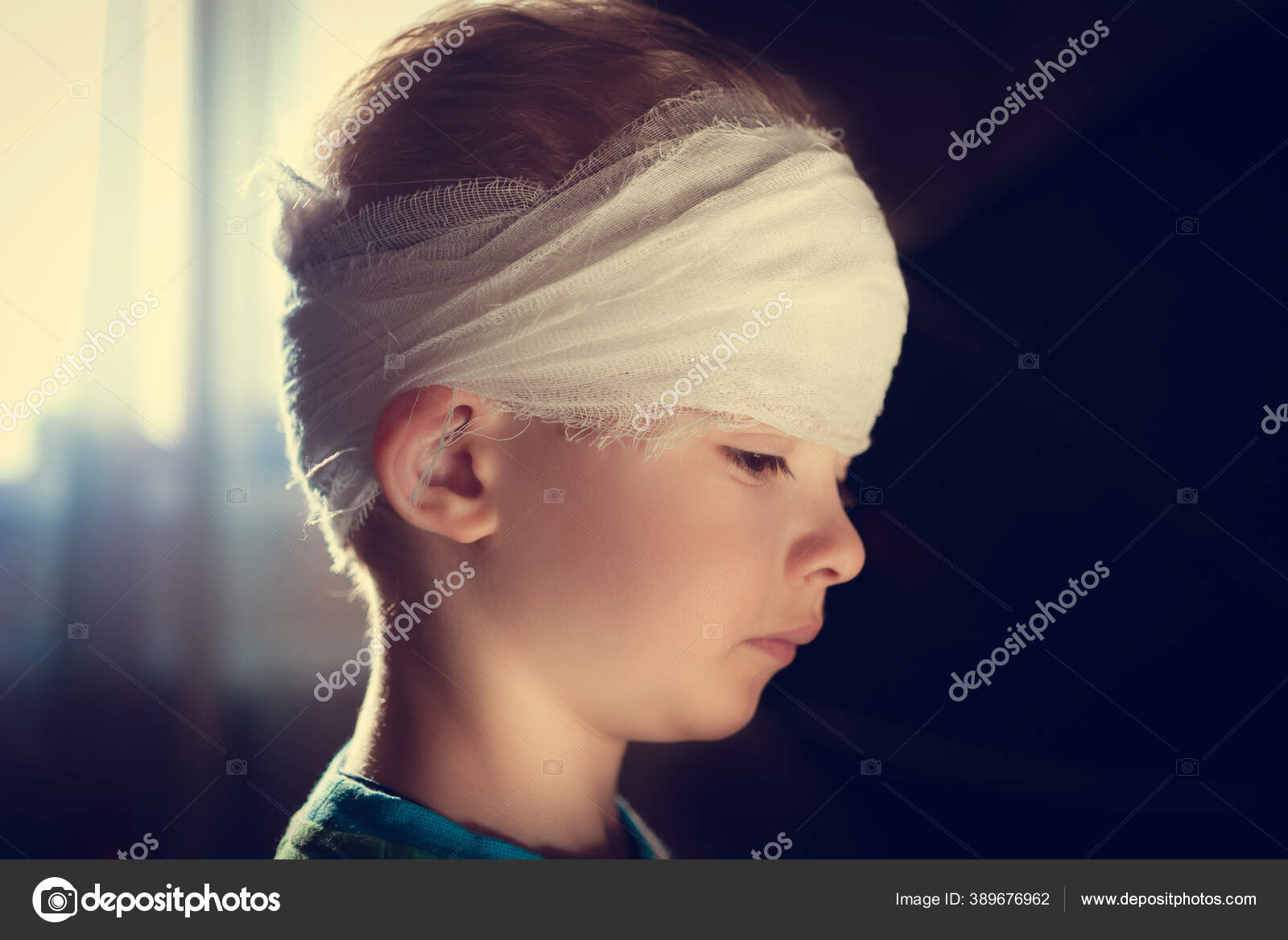 Child Bandaged Head Pre School Boy Head Injury Childhood Trauma — Stock ...