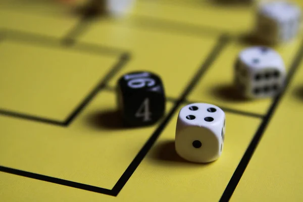 Juegos con dados Stock Photos, Royalty Free Juegos con dados Images ...