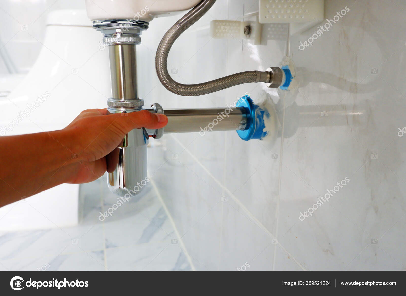 Installation Water Inlet Pipe Installing Sewer Drain Water Basin Toilet ...