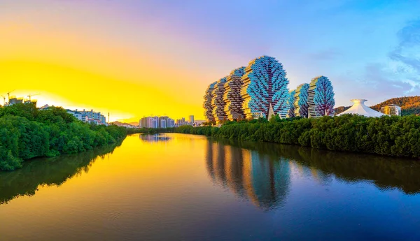 Sanya, Hainan, China - 26.06.2019: Complejo tur stico Beauty Crown ...