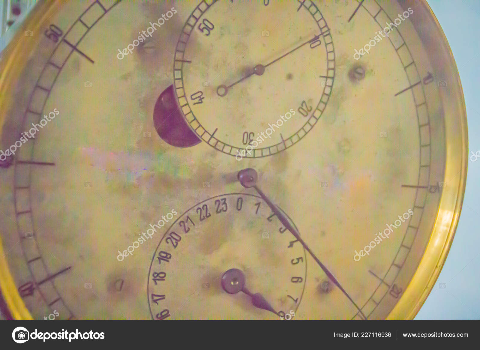 Vintage Old Marine Chronometer Timepiece Precise Accurate Enough Used ...