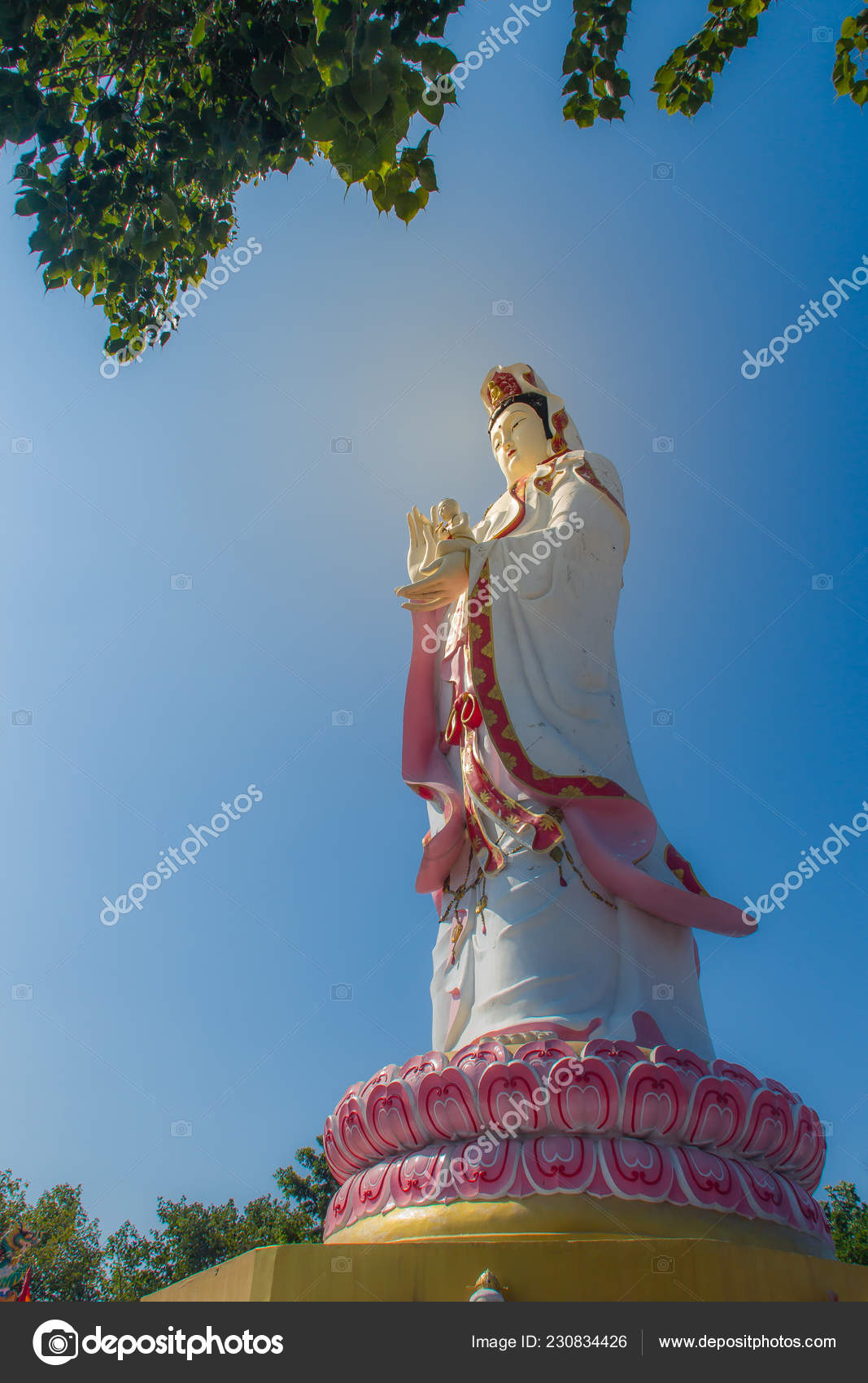 Quan Yin Statue Chinese Goddess