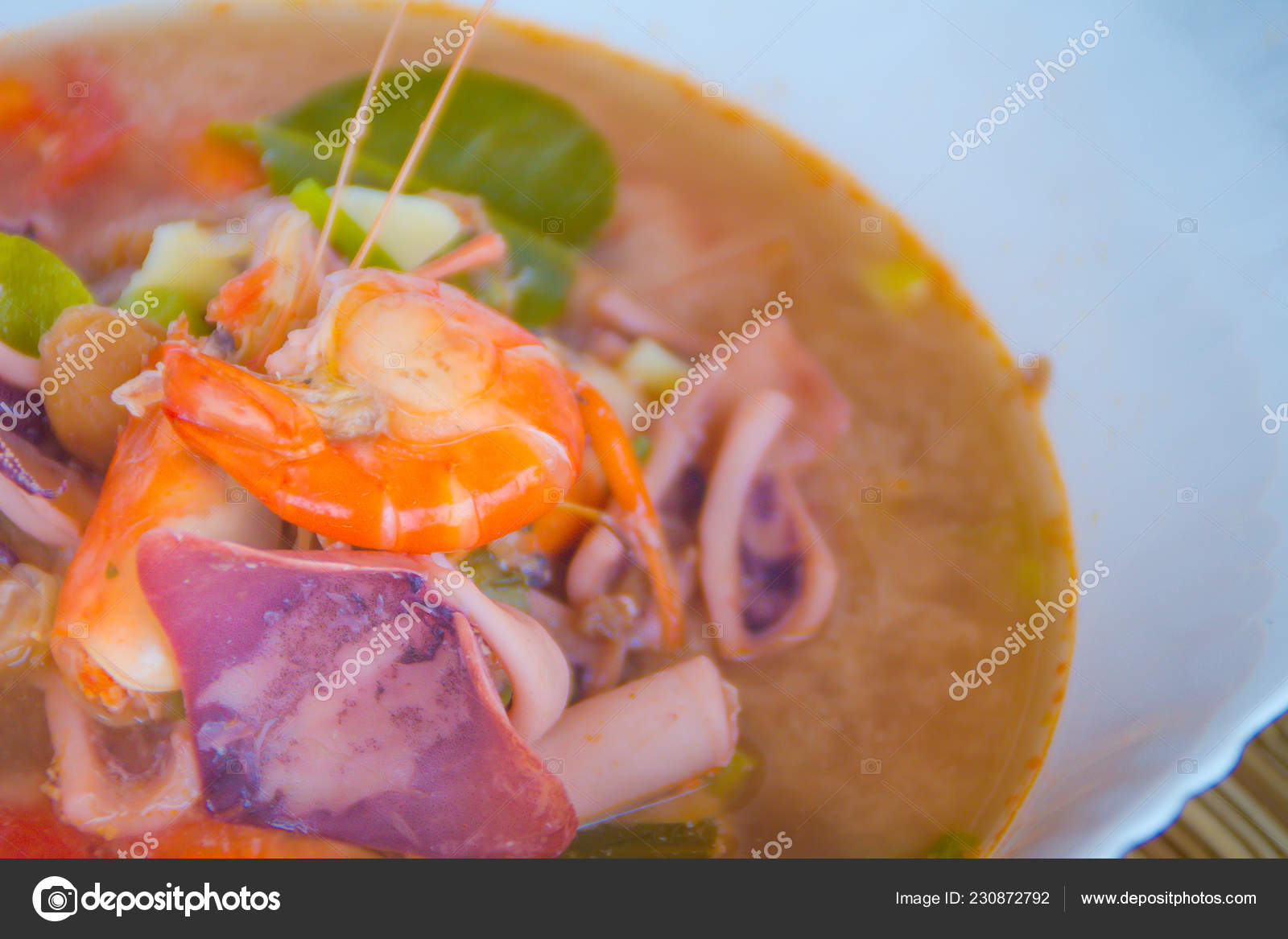 Tom Yam Kung Spicy Shrimp Soup Classic Spicy Lemongrass Shrimp Stock ...