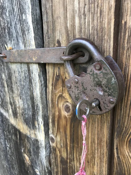 Eski kilitler Stock Photos, Royalty Free Eski kilitler Images ...