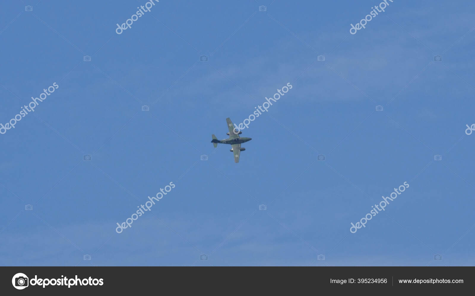 Messerschmitt Me 262 Schwalbe World War II German Nazist Jet Combat ...